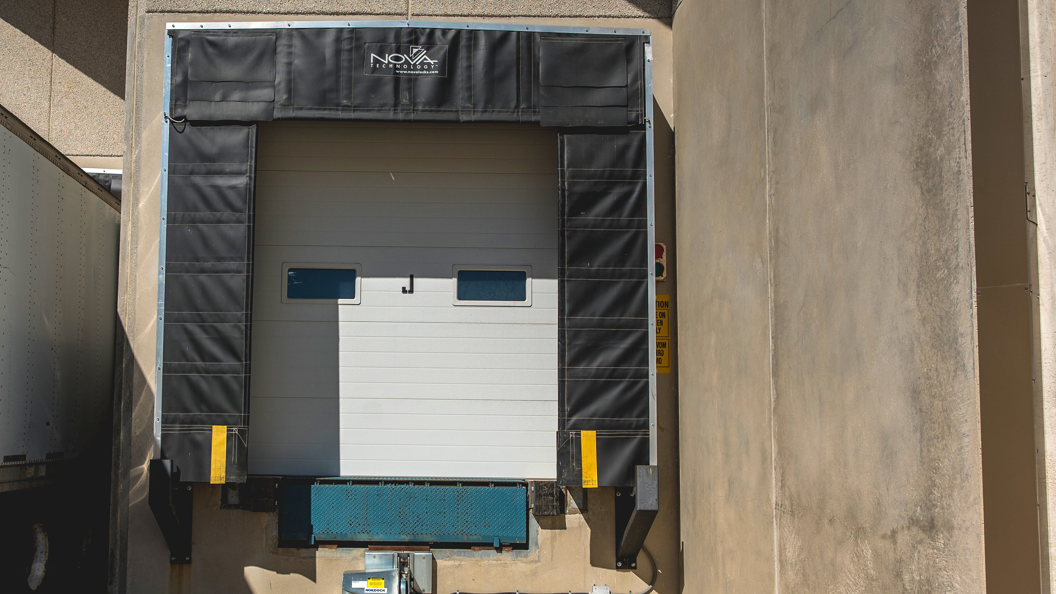 5 Tips to Keep Your Warehouse Safe and Efficient this Winter